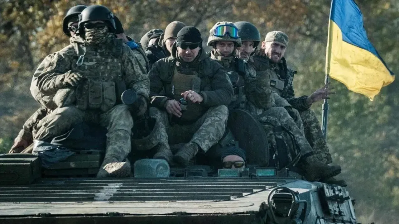 RusVesna: Нацисты батальона "Азов"* показали бои в руинах Бахмута с ...